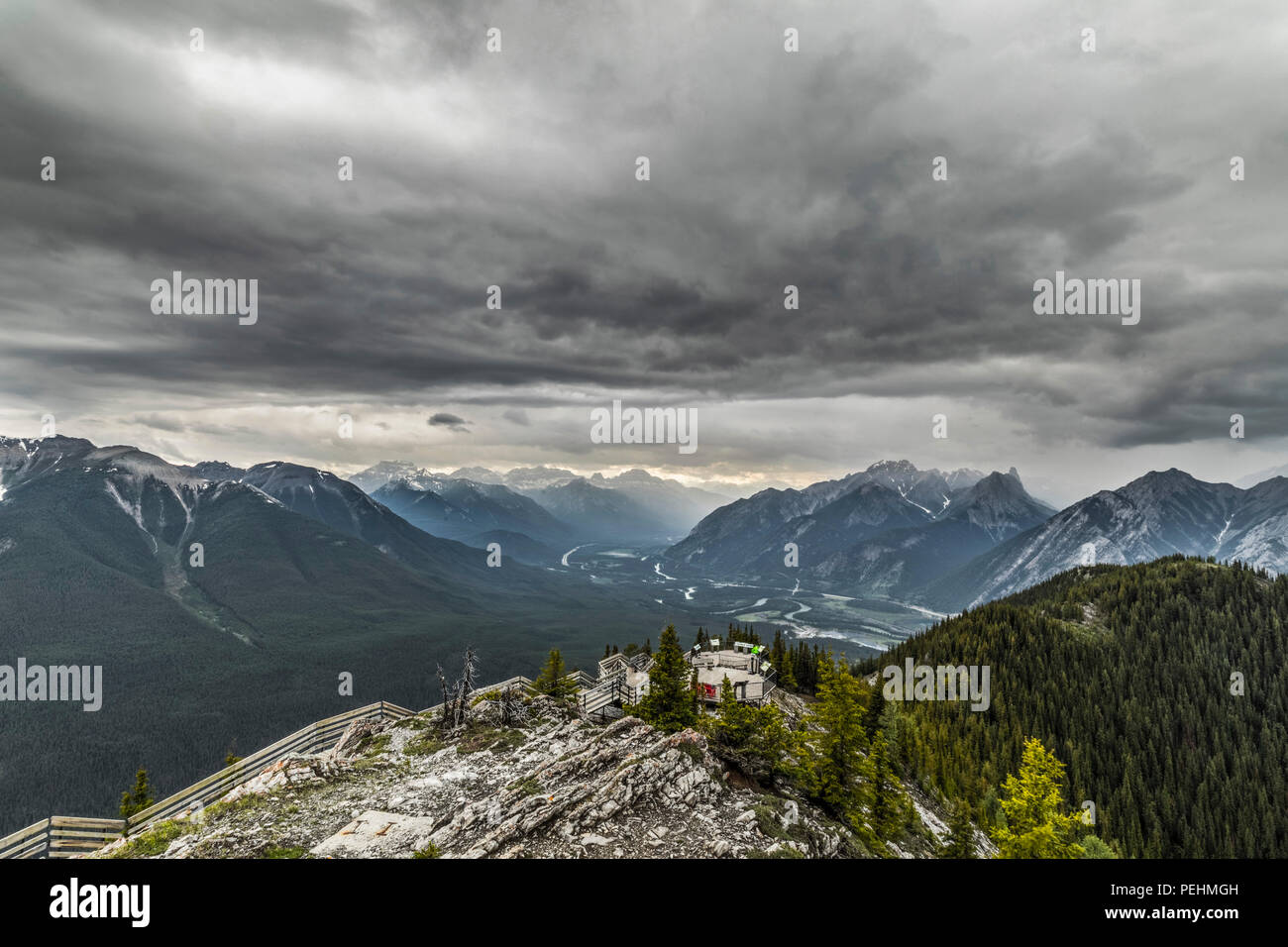Alberta’s banff national park hi-res stock photography and images - Alamy