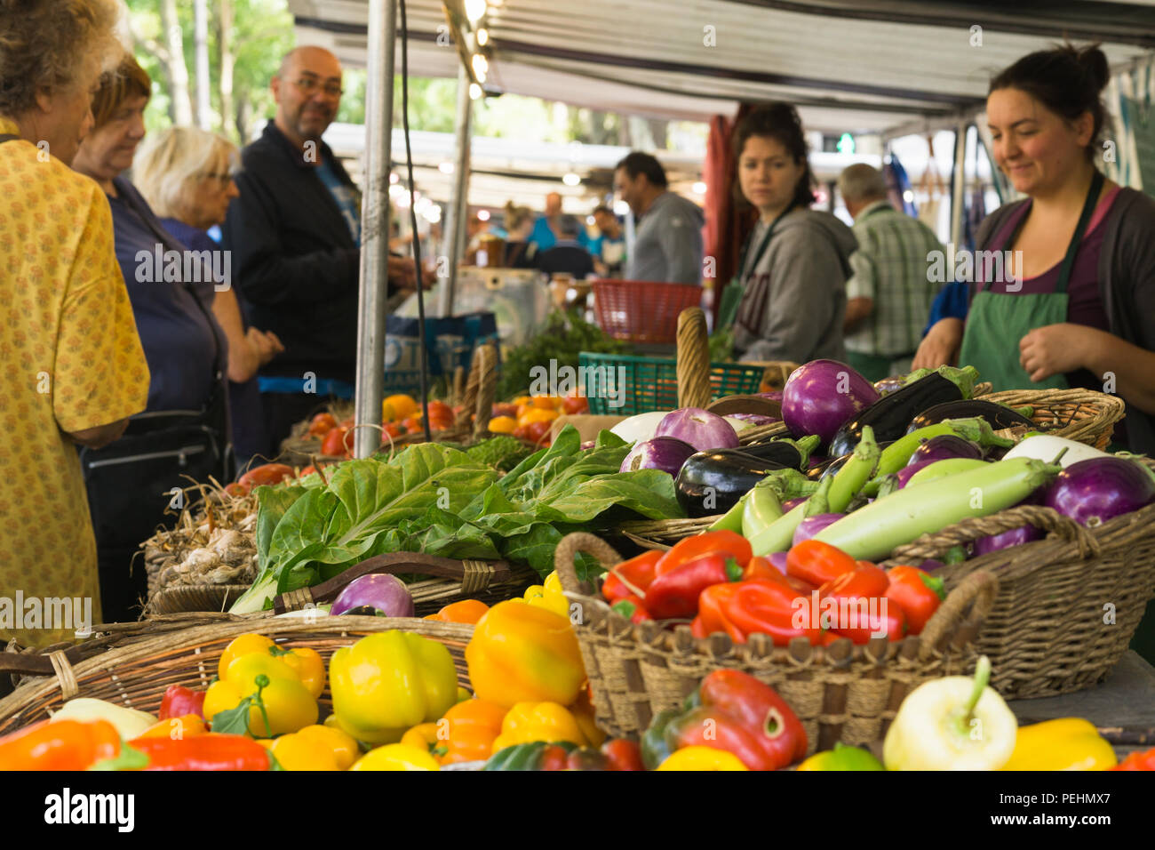 Vegetables france hi-res stock photography and images - Alamy