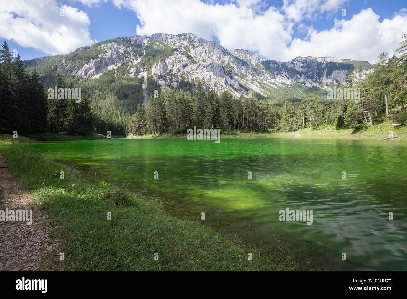 Alpine mountaine green lake. Gruner see, Austria Stock Photo - Alamy Alpine mountaine green lake. Gruner see, Austria Stock Photo - Alamy