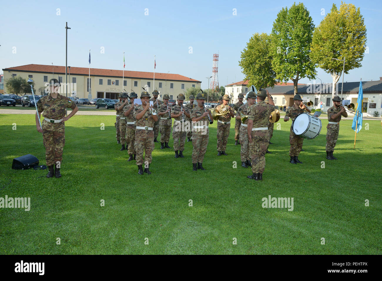 Italian army Fanfara (band) of the Brigata Alpina “Julia” (Alpini ...