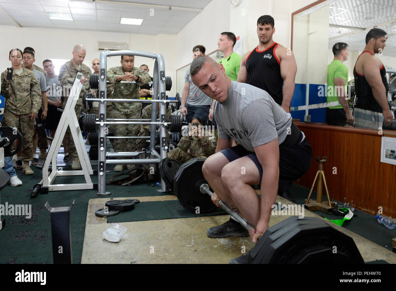 U s service members assigned farah hi-res stock photography and images ...