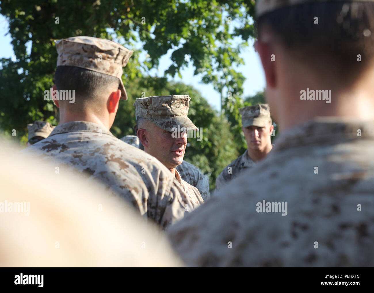 22nd marine expeditionary unit meu commanding officer hi-res stock ...