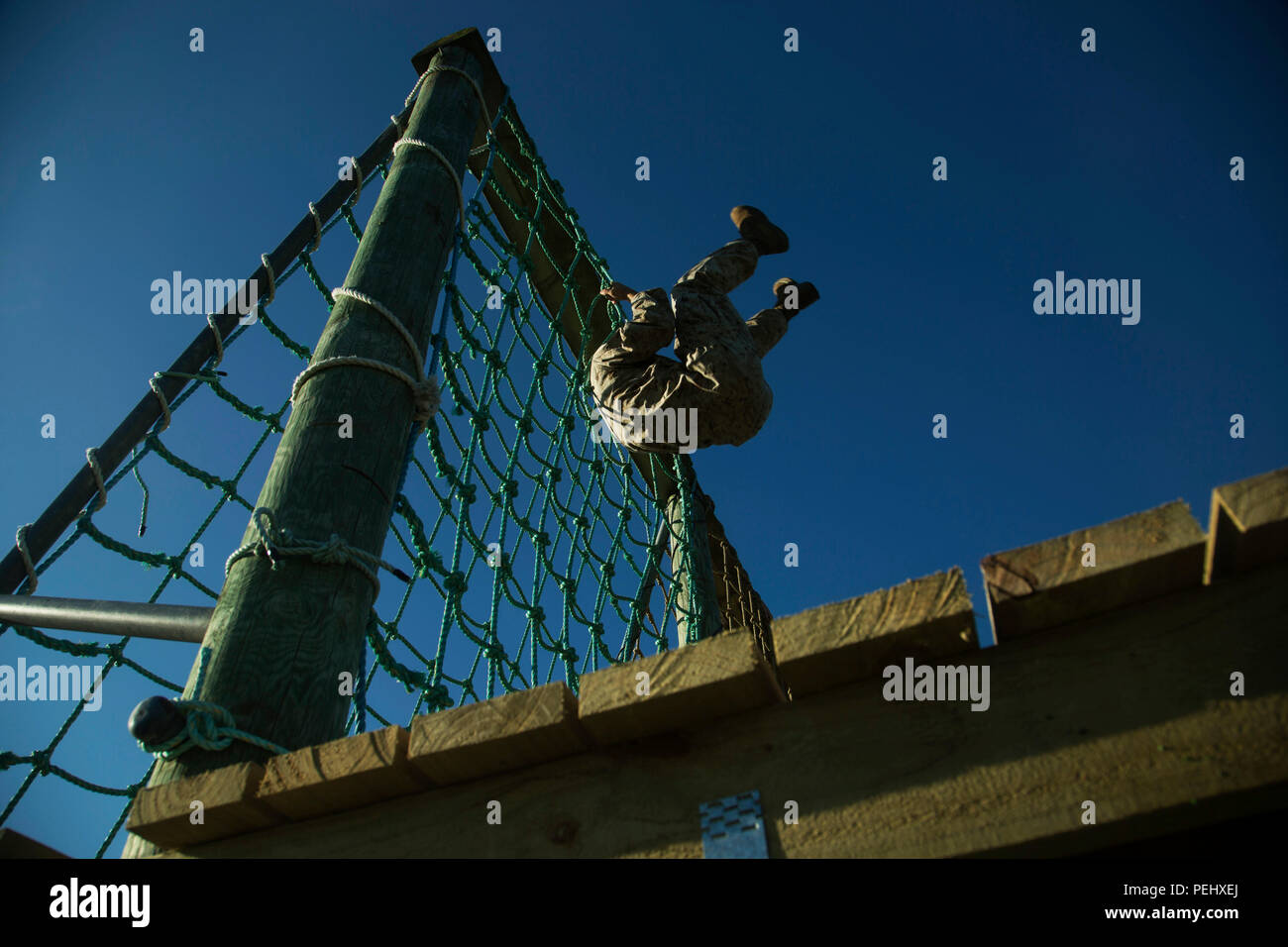 Army assault course hi-res stock photography and images - Alamy