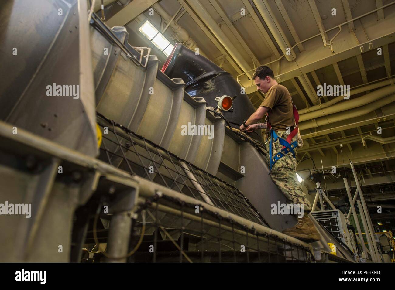 ARABIAN GULF (Aug. 31, 2015) Gas Turbine Systems (Mechanical) 3rd Class ...