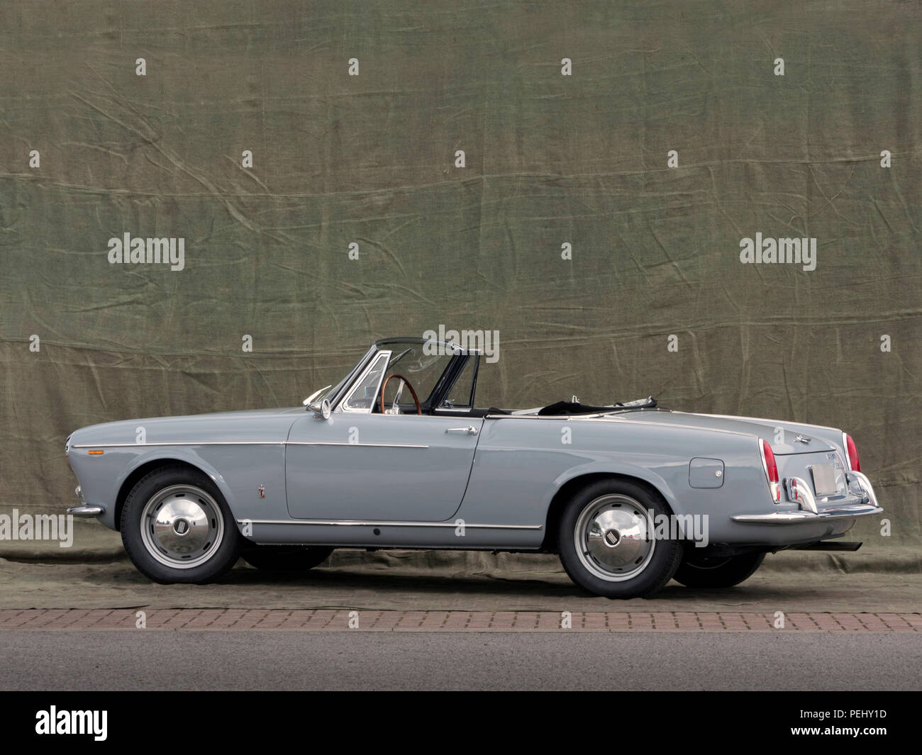 1961 Fiat OSCA 1500S convertible Stock Photo - Alamy