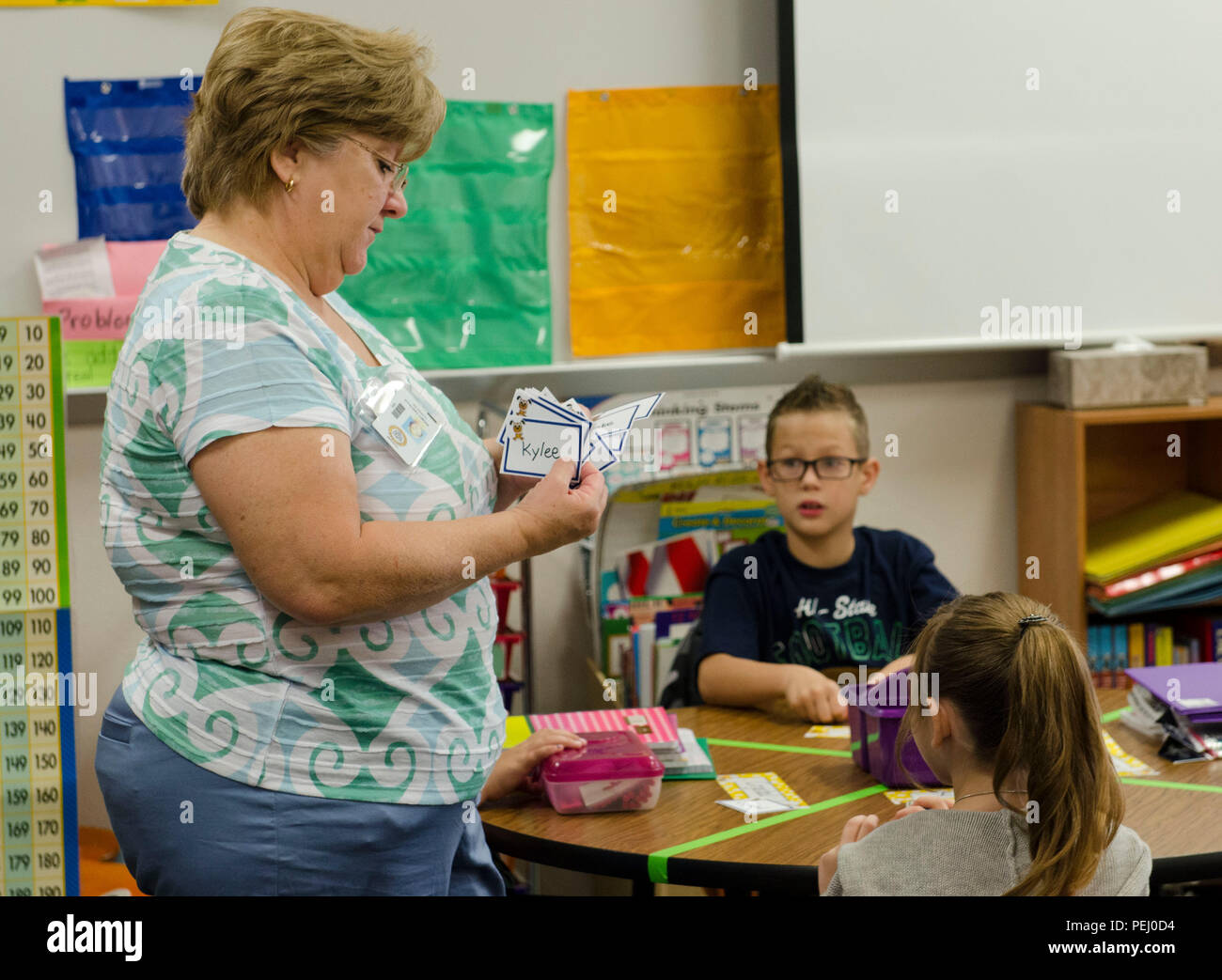 Mrs. Wendy Castillo, one of the 2nd grade teachers at Clarke Elementary ...