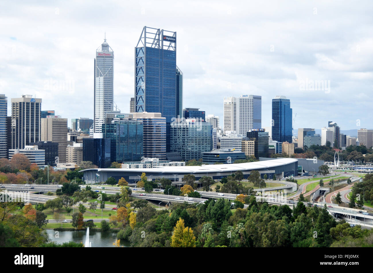 View landscape and cityscape of Perth city from Kings Park and Botanic ...