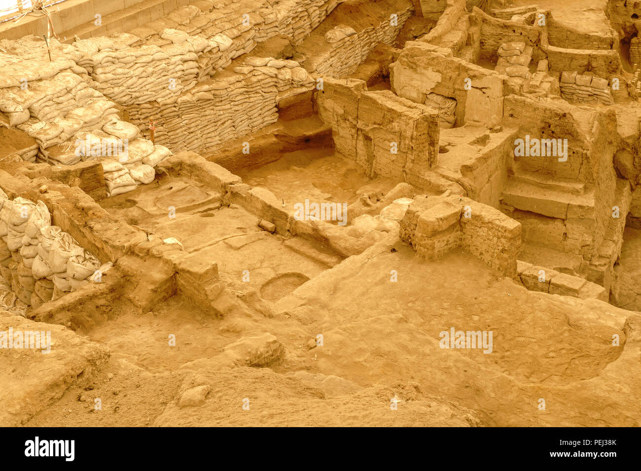 Catalhoyuk archaeology hi-res stock photography and images - Alamy
