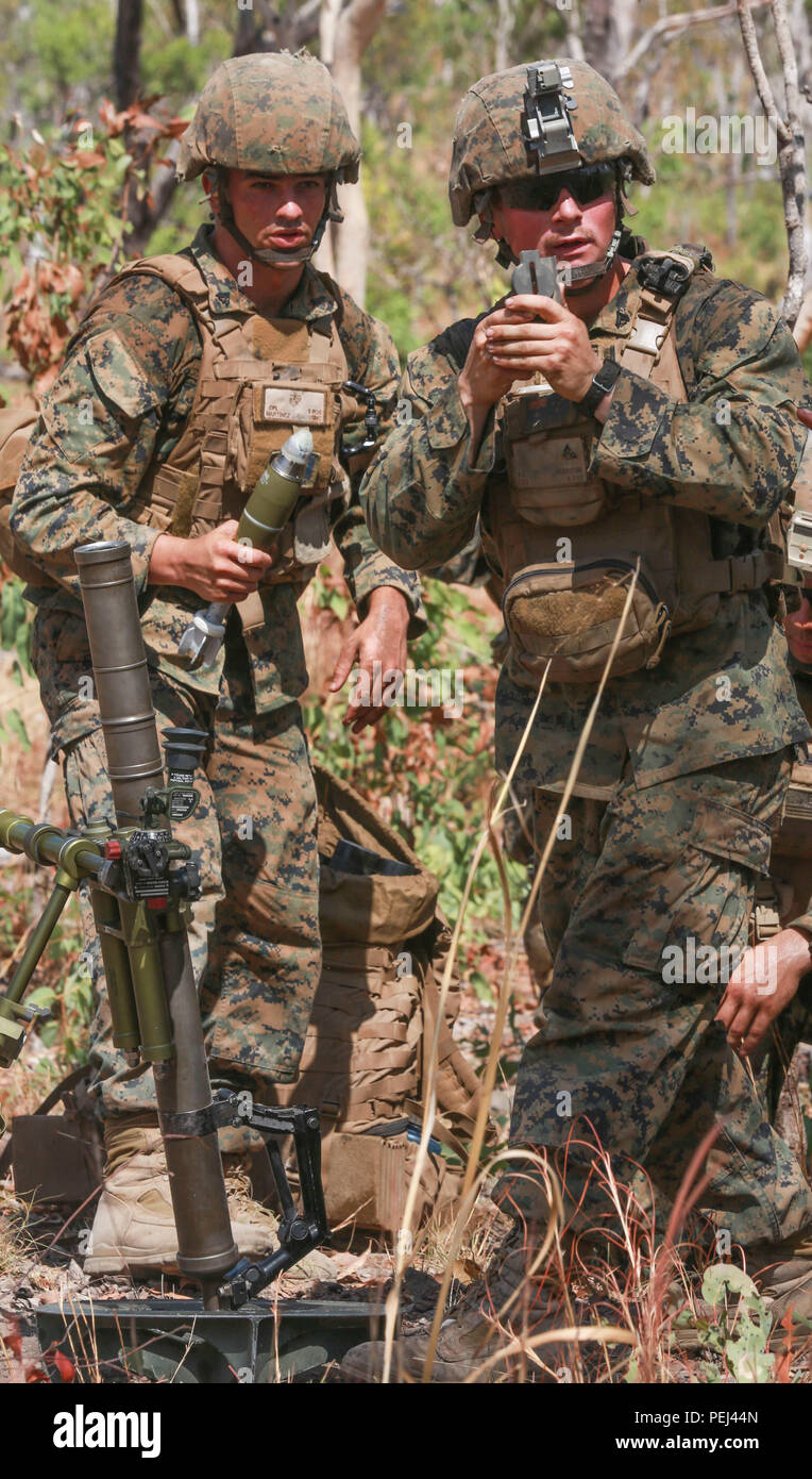 U.S. Marines with Charlie Company, 1st Battalion, 4th Marine Regiment ...