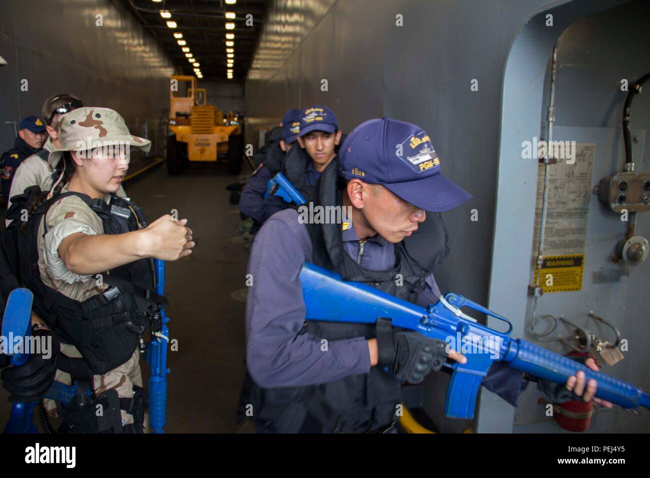 150828-N-QZ581-362 SATTAHIP, Thailand (Aug. 28, 2015) – Interior ...