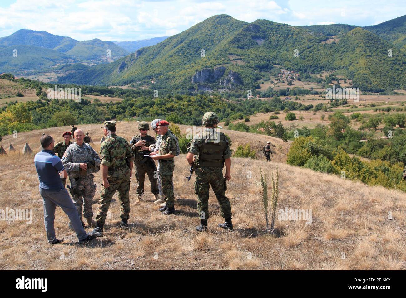 Serbian armed group hi-res stock photography and images - Alamy