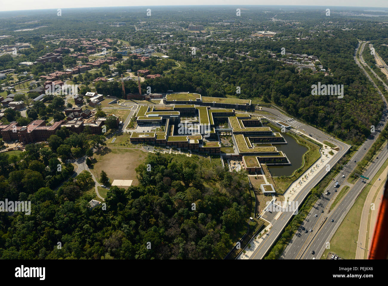 Dhs building washington hi-res stock photography and images - Alamy