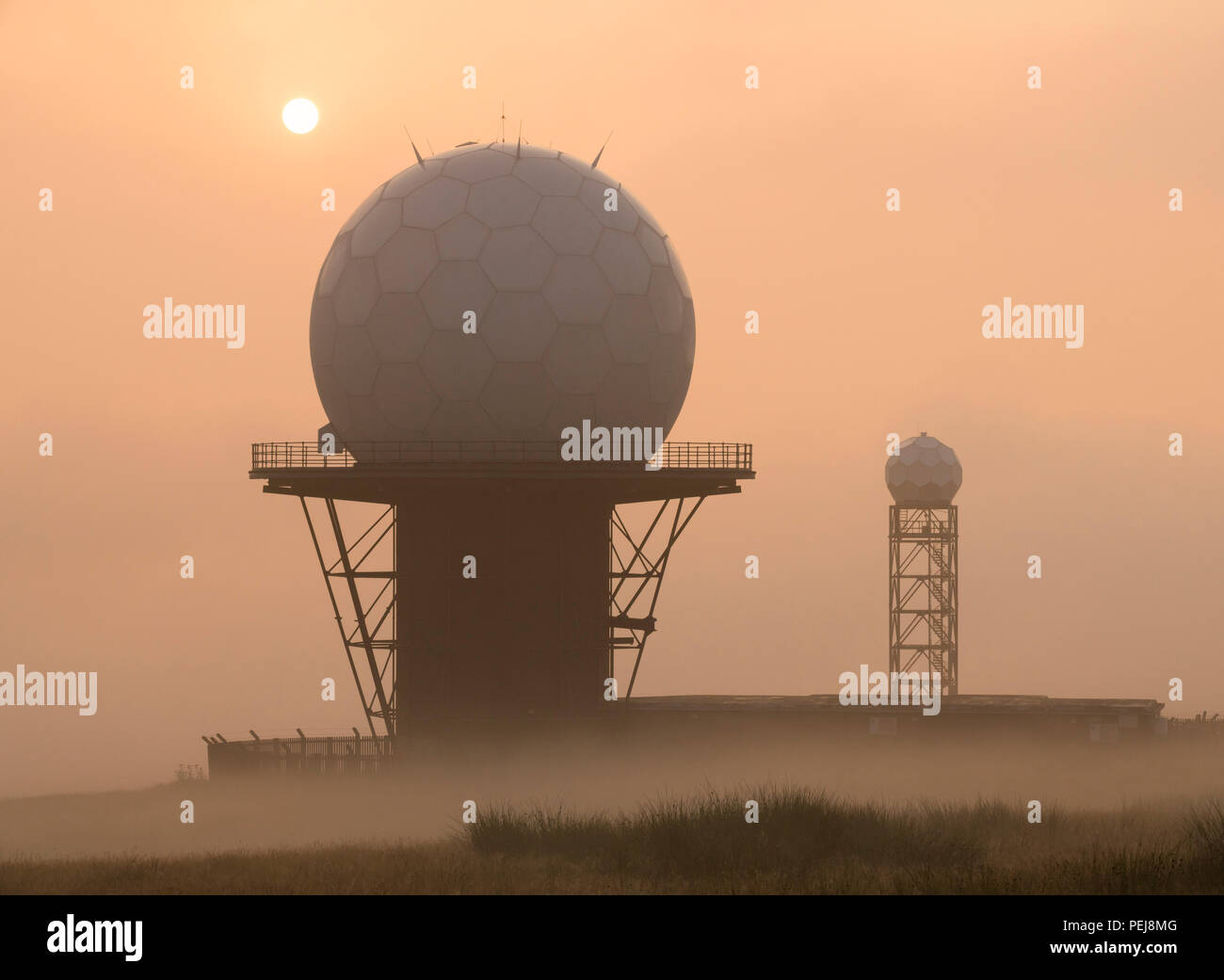 Radar domes hi-res stock photography and images - Alamy
