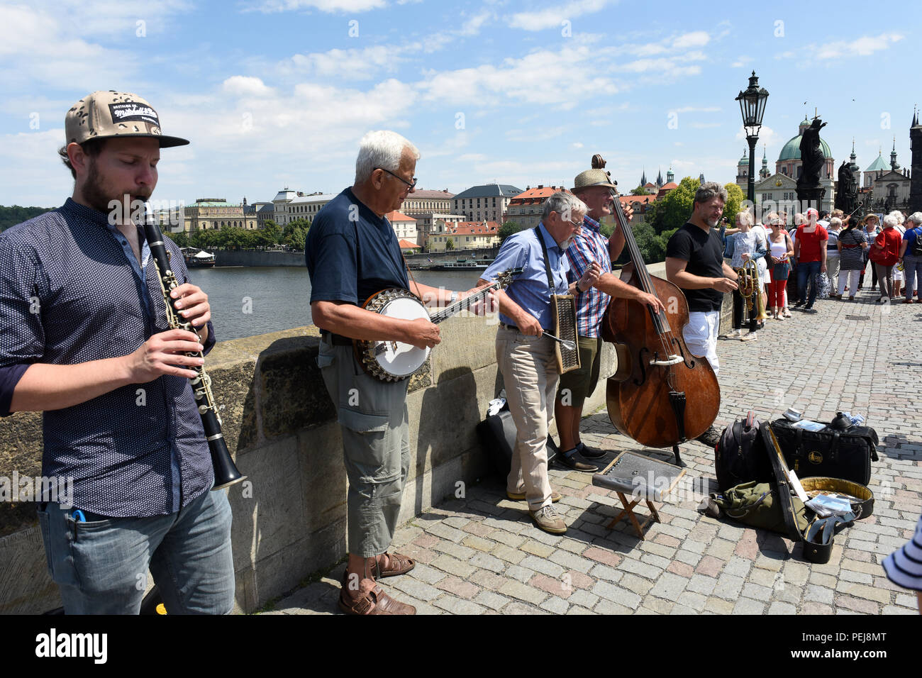 Jazz musicians Jazz, band playing live music on The Charles Bridge ...
