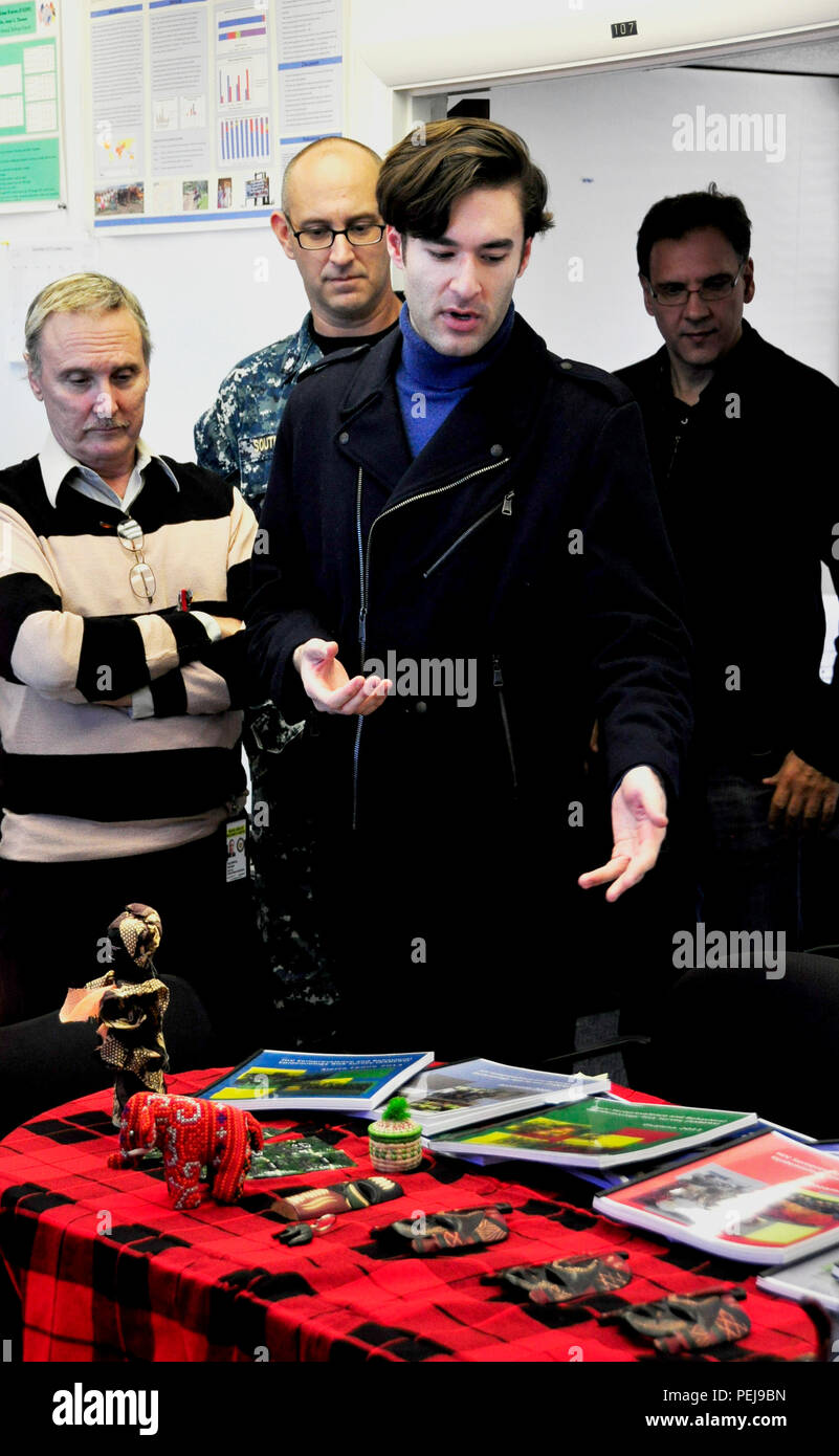 1511201-D-UJ980-051 SAN DIEGO (Dec. 1, 2015) Staff from the DoD HIV ...