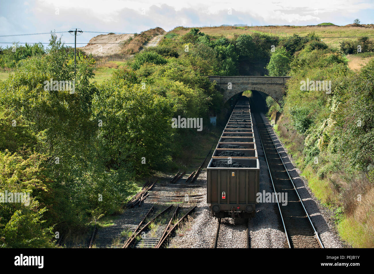 Aggregate demand hi-res stock photography and images - Alamy