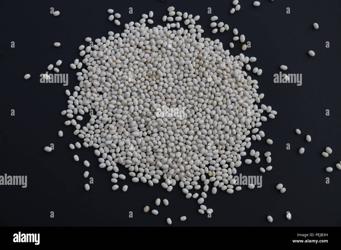 White common beans hi-res stock photography and images - Alamy