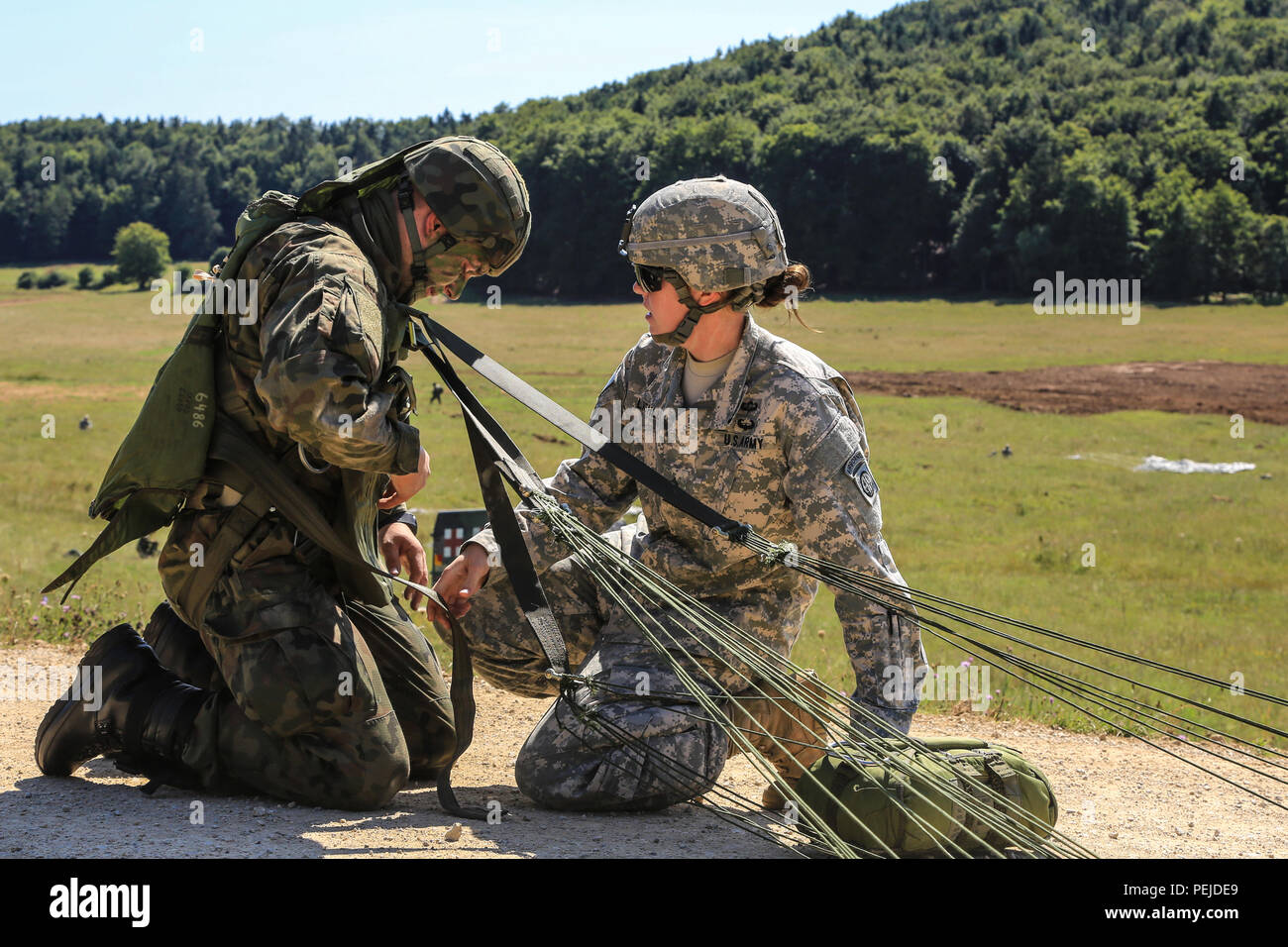 U s armys largest combined airborne hi-res stock photography and images ...