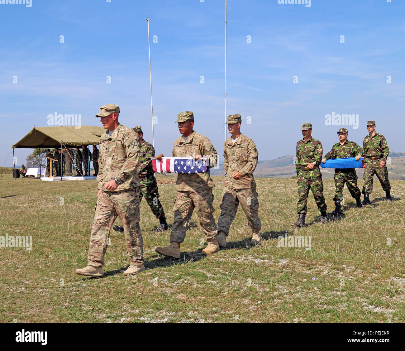 American and Romanian Soldiers at Cincu Training Center, Romania ...