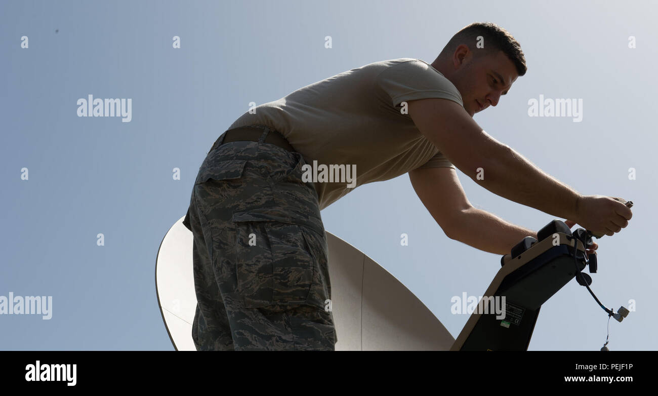 {150822-A-FC375-208} PUERTO CASTILLA, Honduras (August 22, 2015) Cyber ...