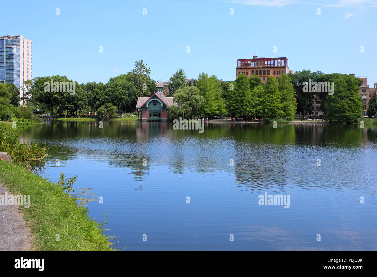 Harlem meer central park manhattan hi-res stock photography and images ...