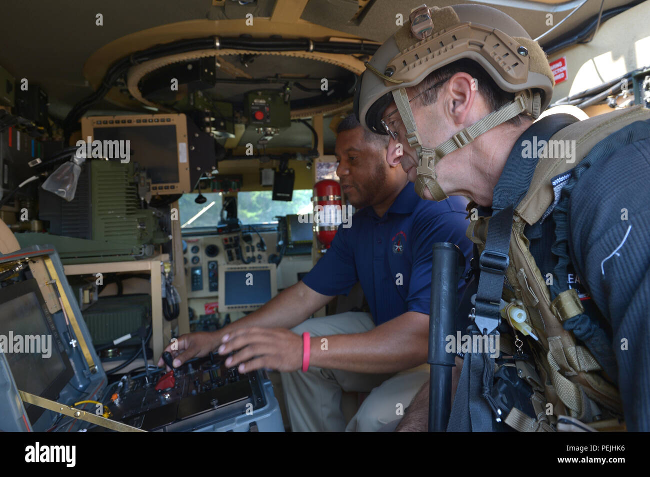 Ordnance disposal technology division hi-res stock photography and ...