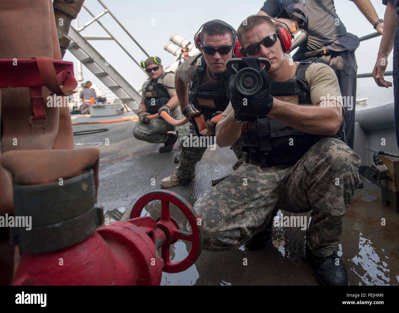 Cyclone class uss typhoon pc 5 hi-res stock photography and images - Alamy