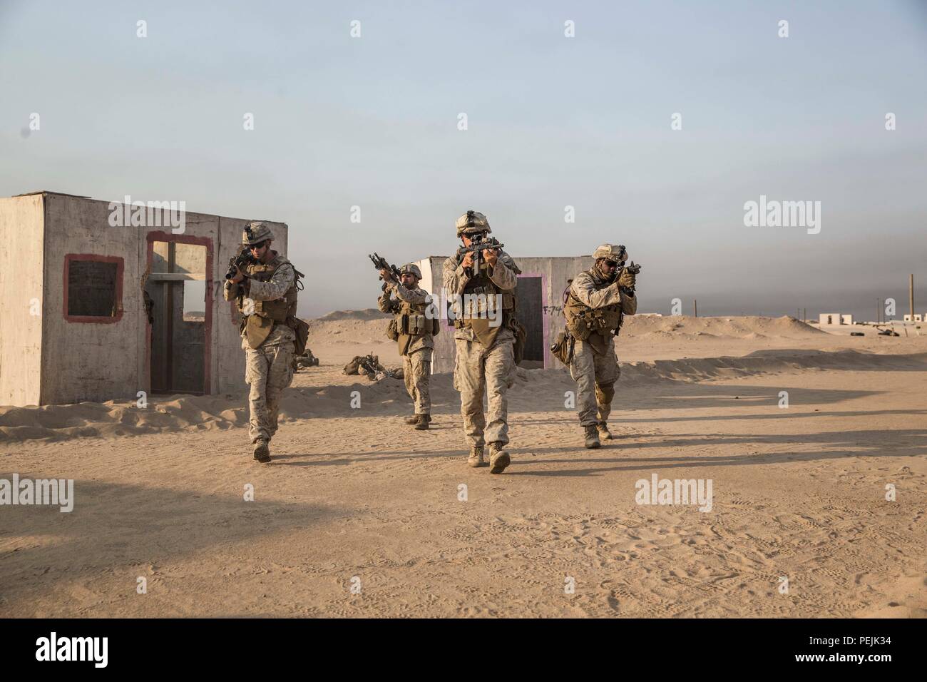 KUWAIT (Aug. 28, 2015) U.S. Marines with Kilo Company, Battalion ...