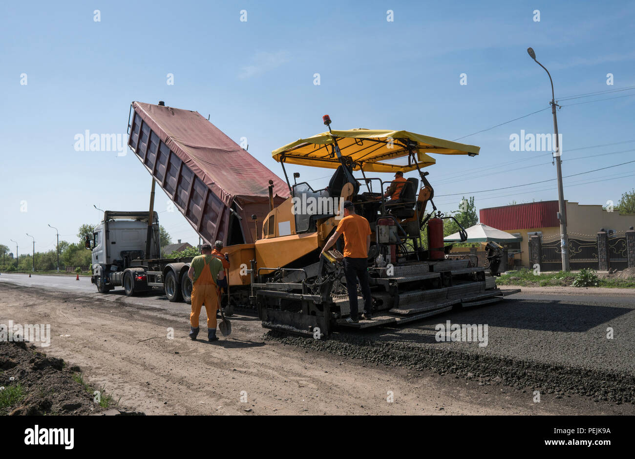 Asphalt placing machine hi-res stock photography and images - Alamy