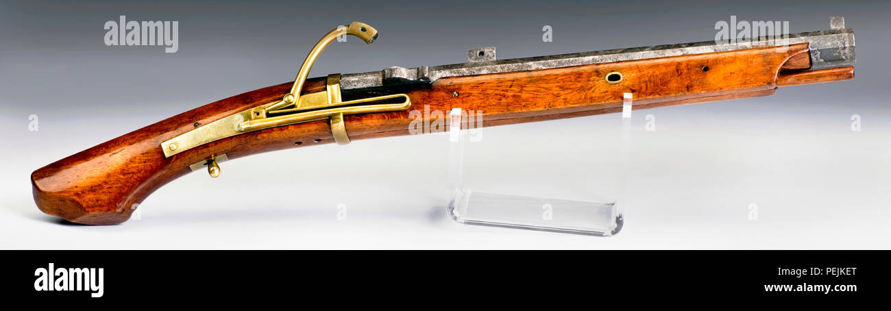 Gun japan samurai hi-res stock photography and images - Alamy