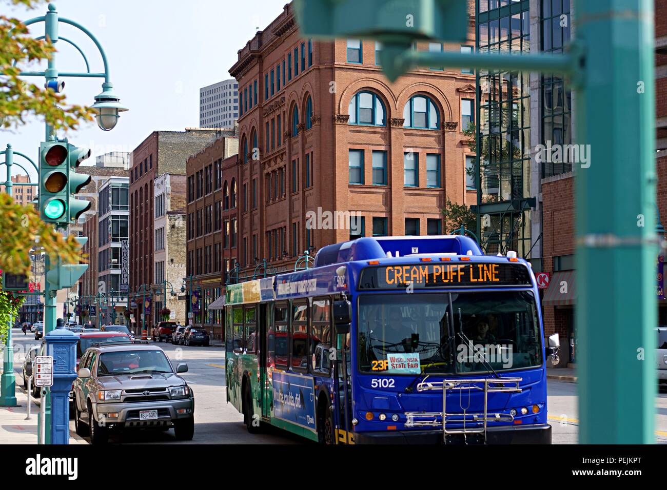 Milwaukee Street View Urban Photography Stock Photo - Alamy