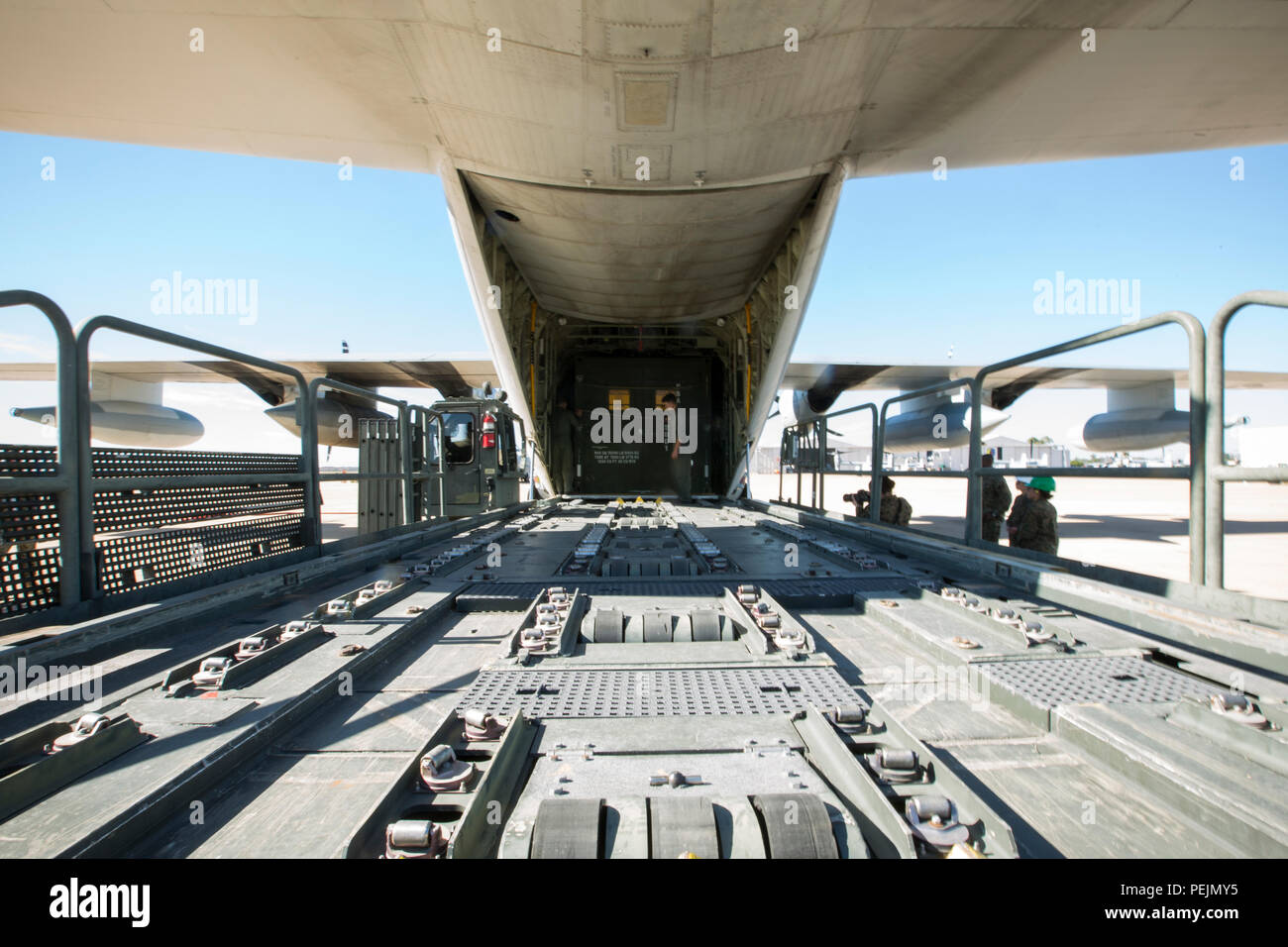 Tactical imagery production system hi-res stock photography and images ...