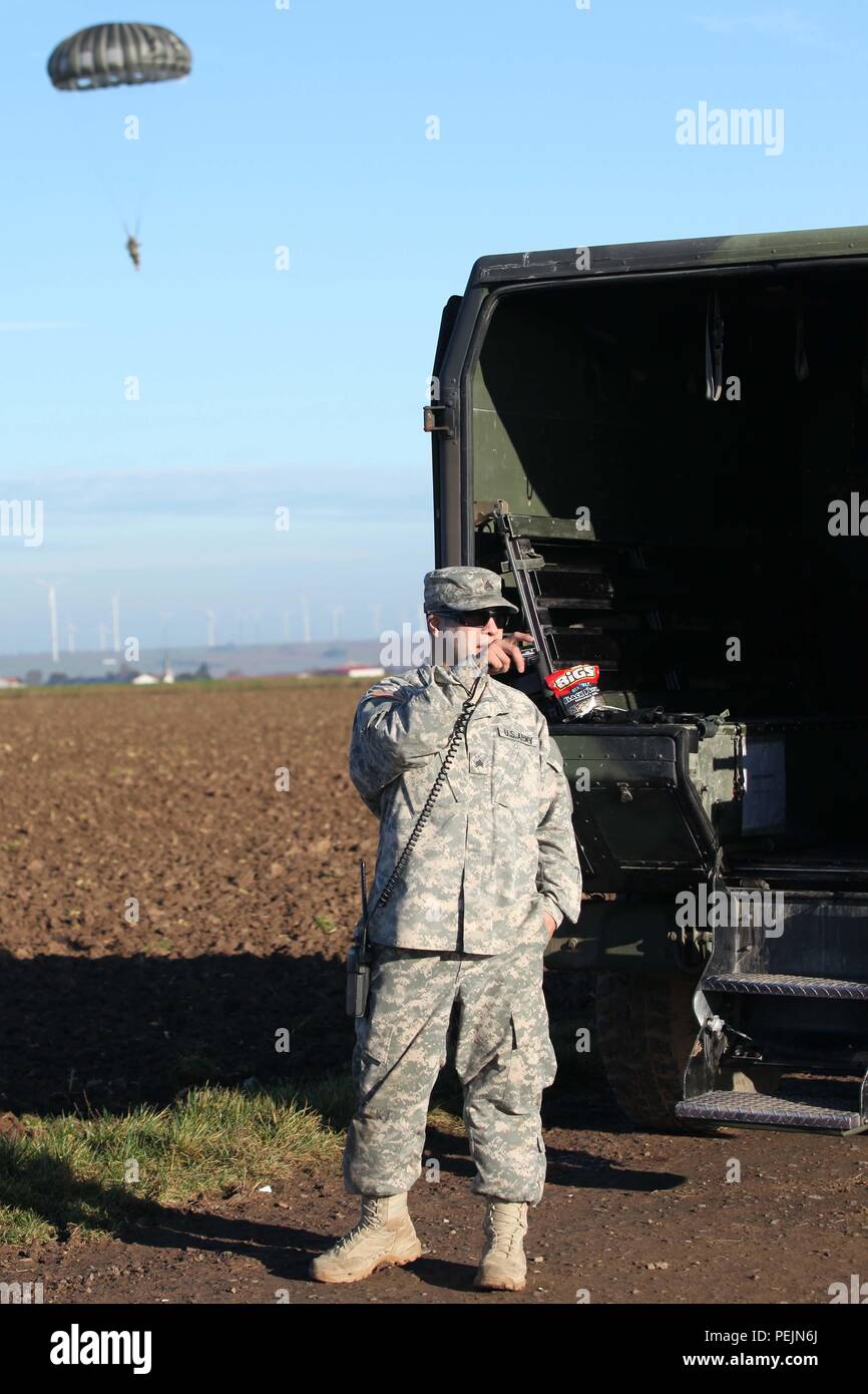A U.S. Army Soldier of the 5th Quartermaster Theater Aerial Delivery ...