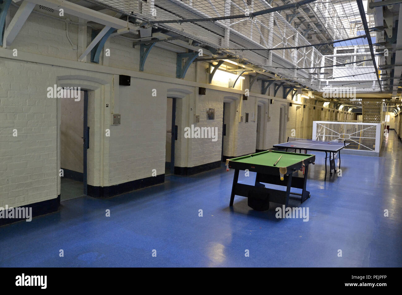 Crime prison jail pool table hi-res stock photography and images - Alamy