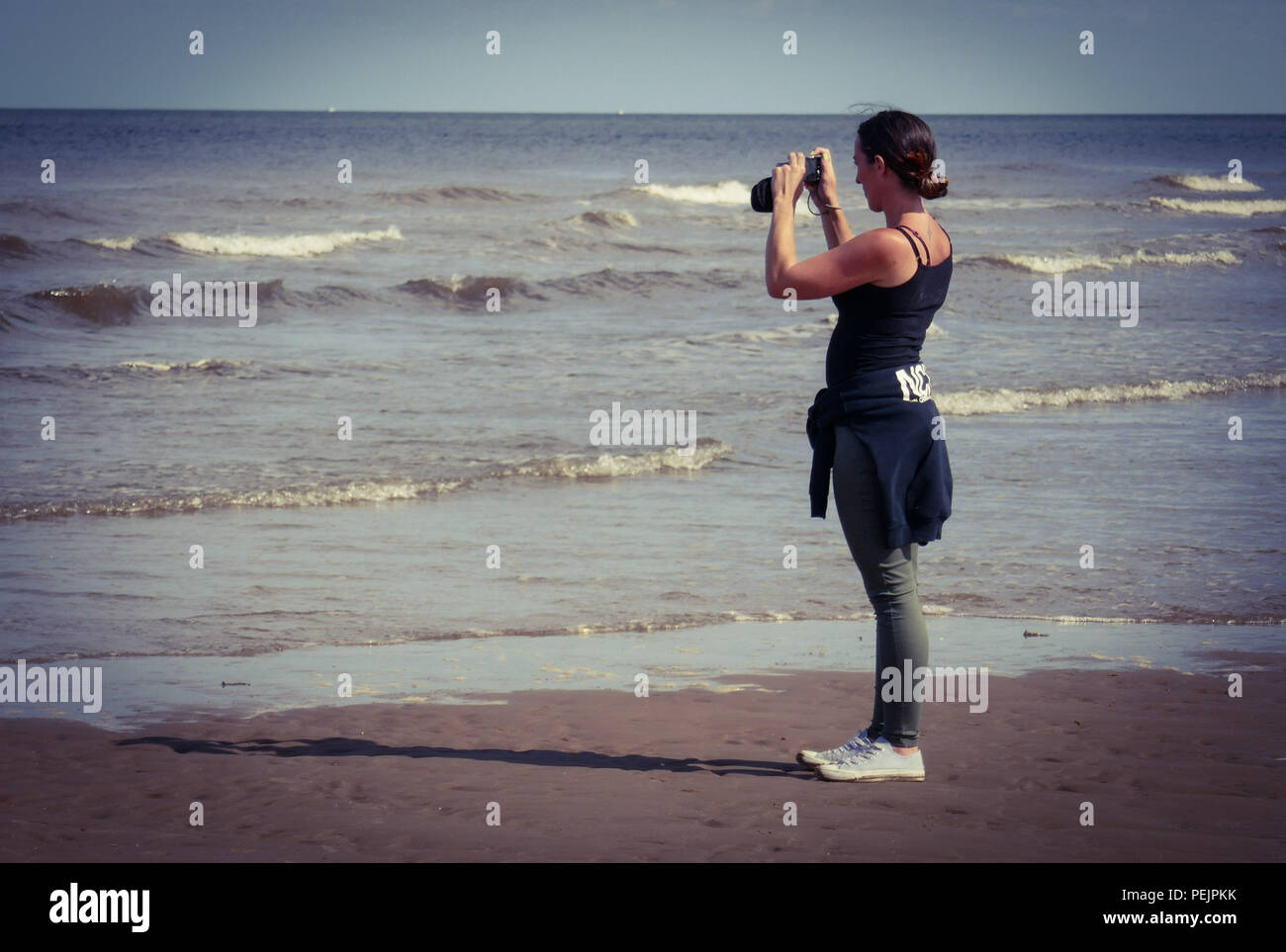 Photographing on beach hi-res stock photography and images - Alamy