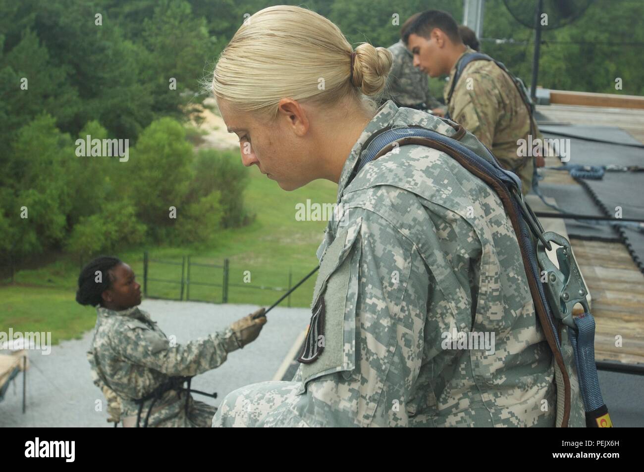 Army Reserve Drill Sergeant, Staff Sgt. Angela Lee from B. Company 1 ...