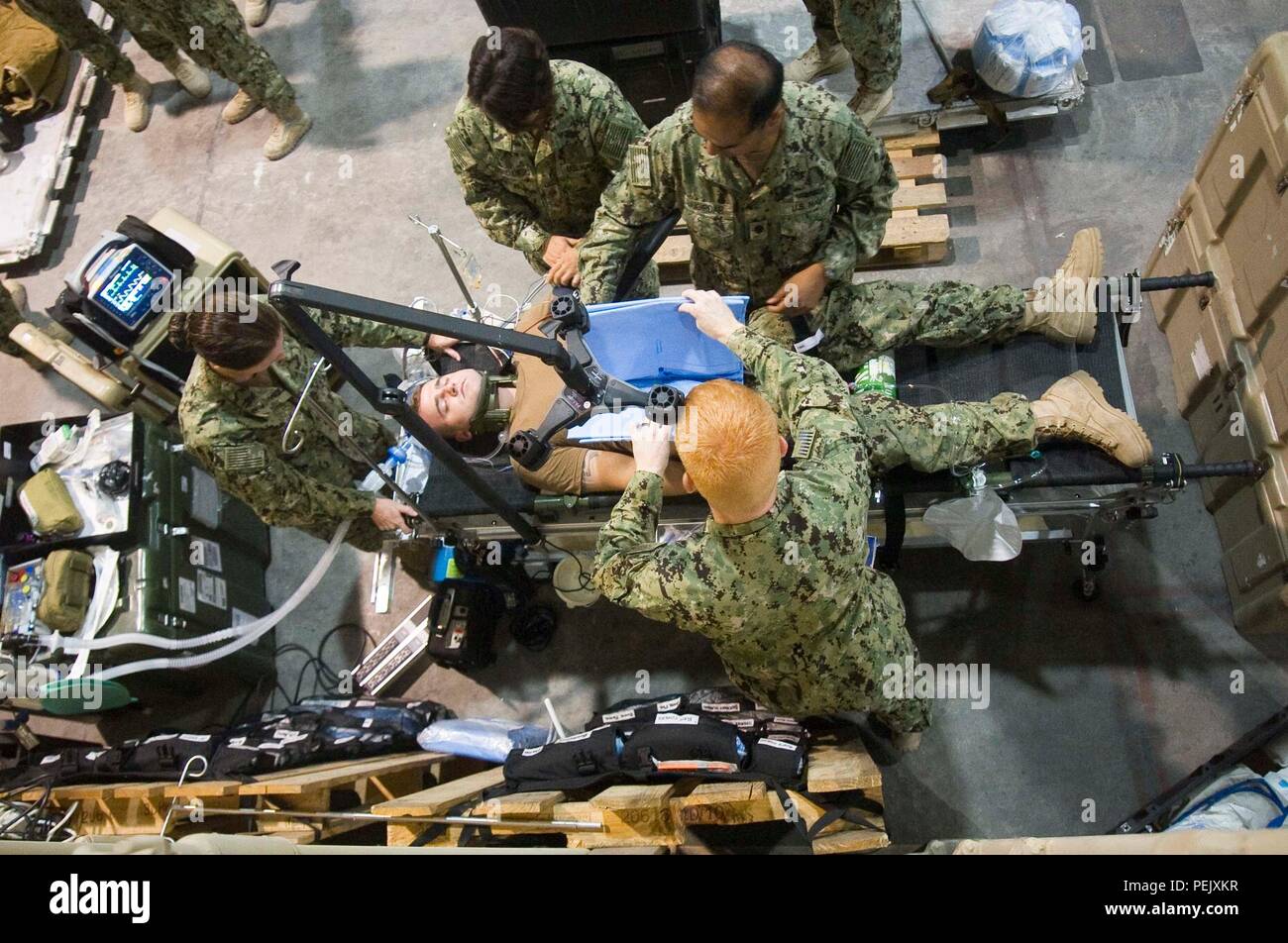 151108-N-CZ945-023 NAVAL SUPPORT ACTIVITY BAHRAIN (Nov. 8, 2015 ...