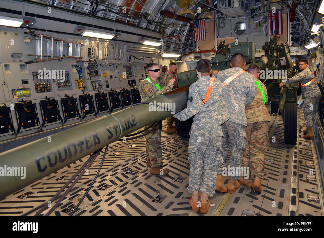 Soldiers from 1st Platoon, Company C, 3rd Battalion, 7th Field ...
