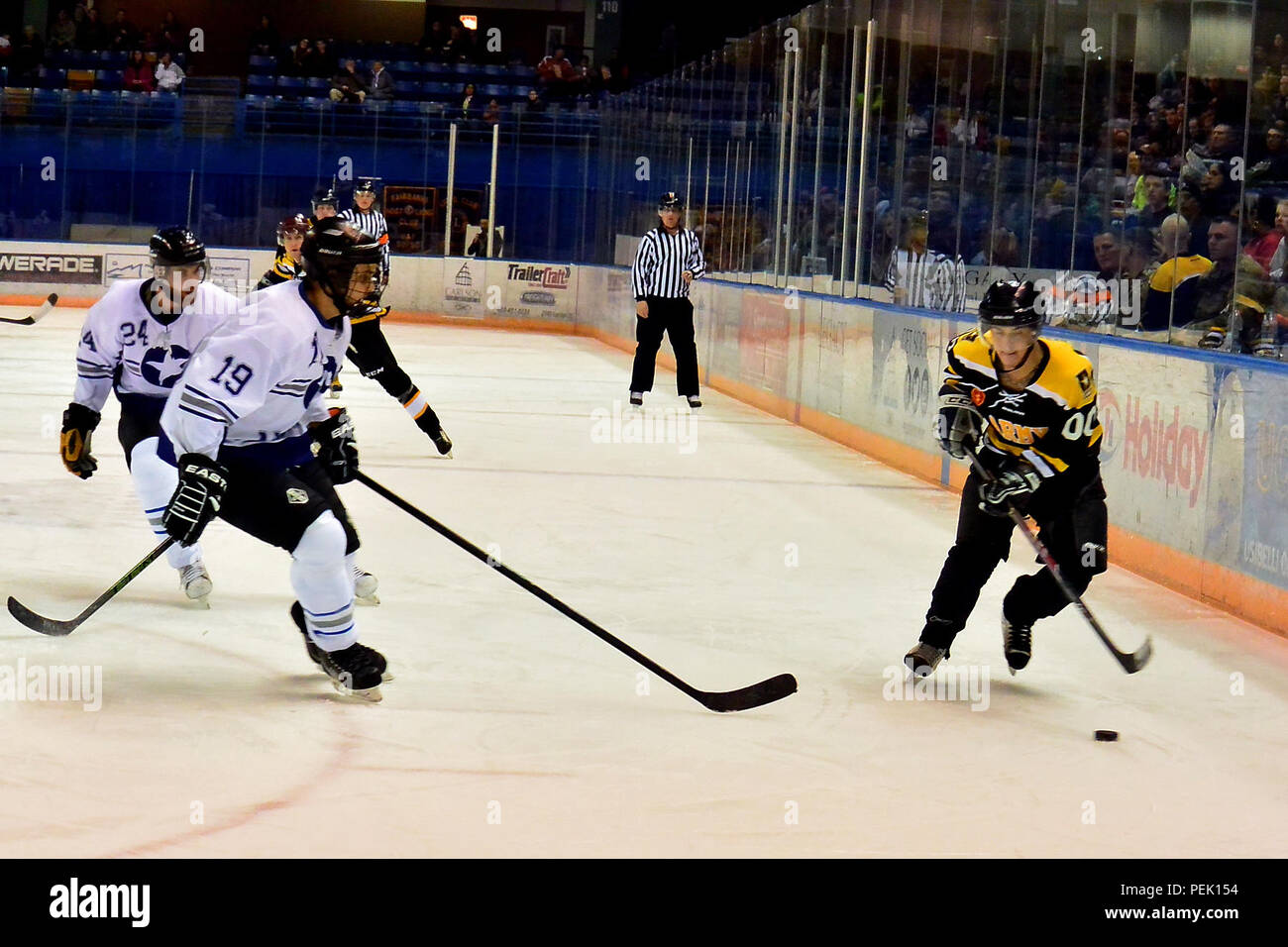 Brett smith hi-res stock photography and images - Alamy