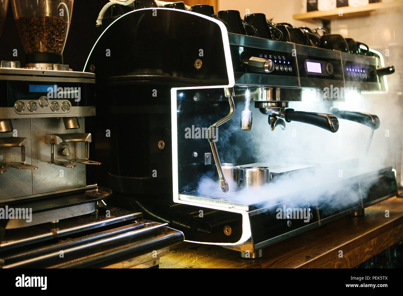 Automat cafeteria hi-res stock photography and images - Alamy