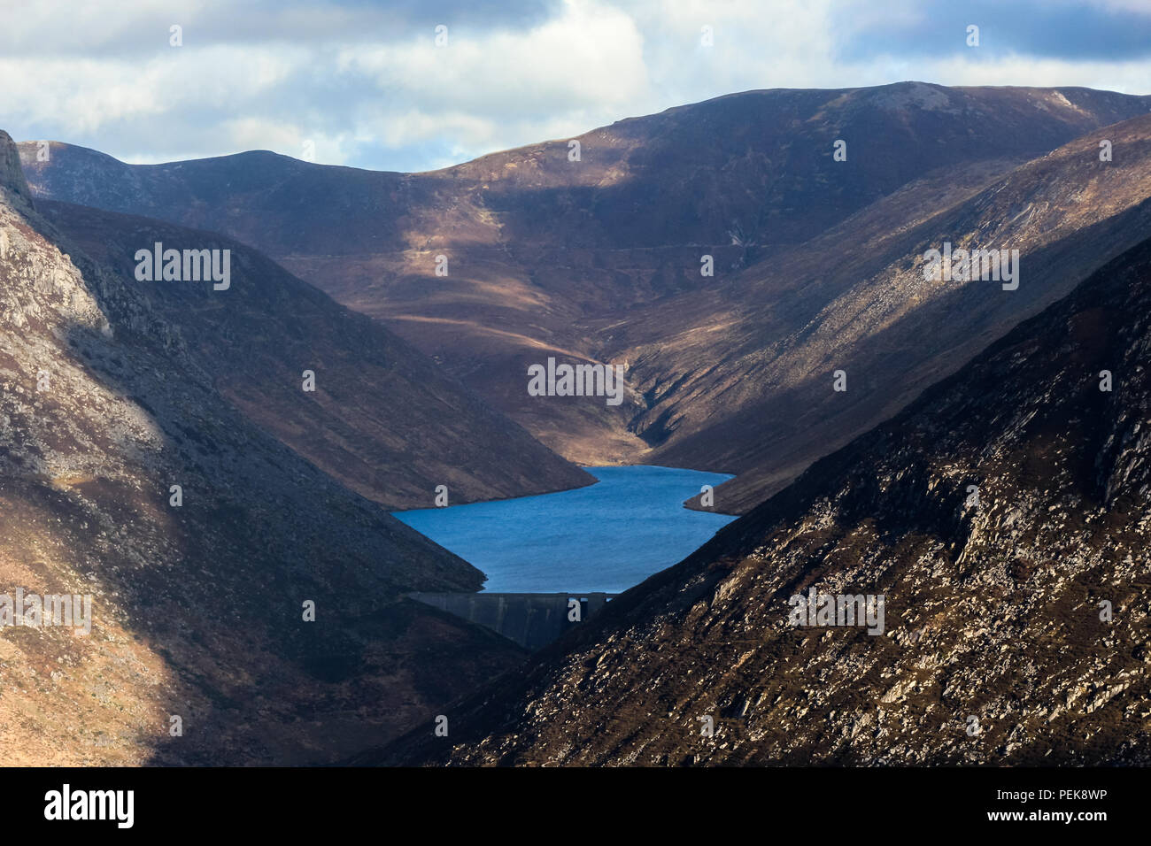 Ben Crom reservoir and Dam in the Mourne Mountains Stock Photo - Alamy