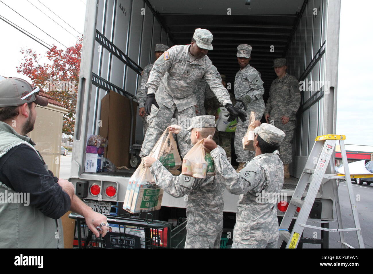 Military food insecure hi-res stock photography and images - Alamy