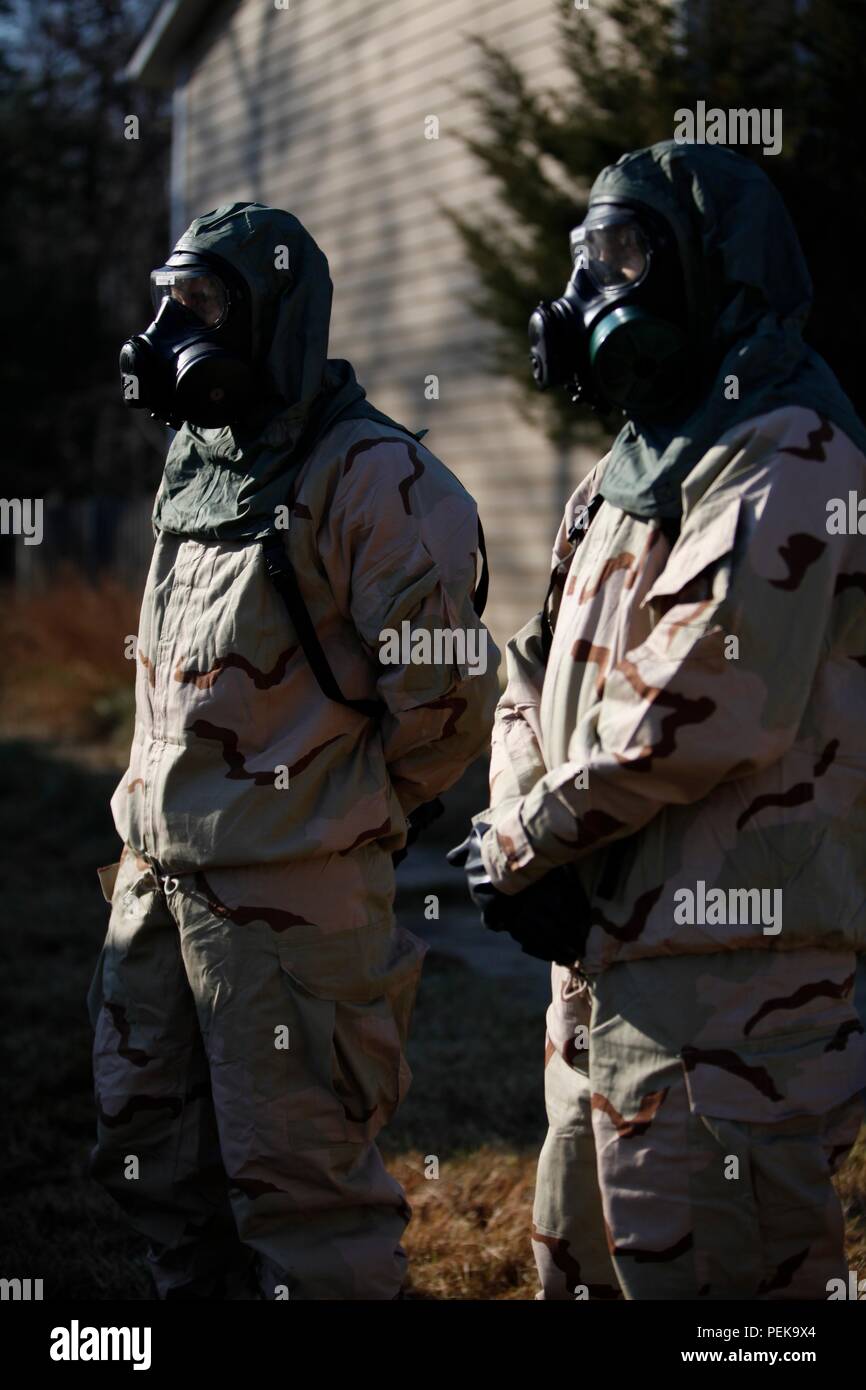 U.S. Soldiers from the 20th CBRNE (Chemical, Biological, Radiological ...