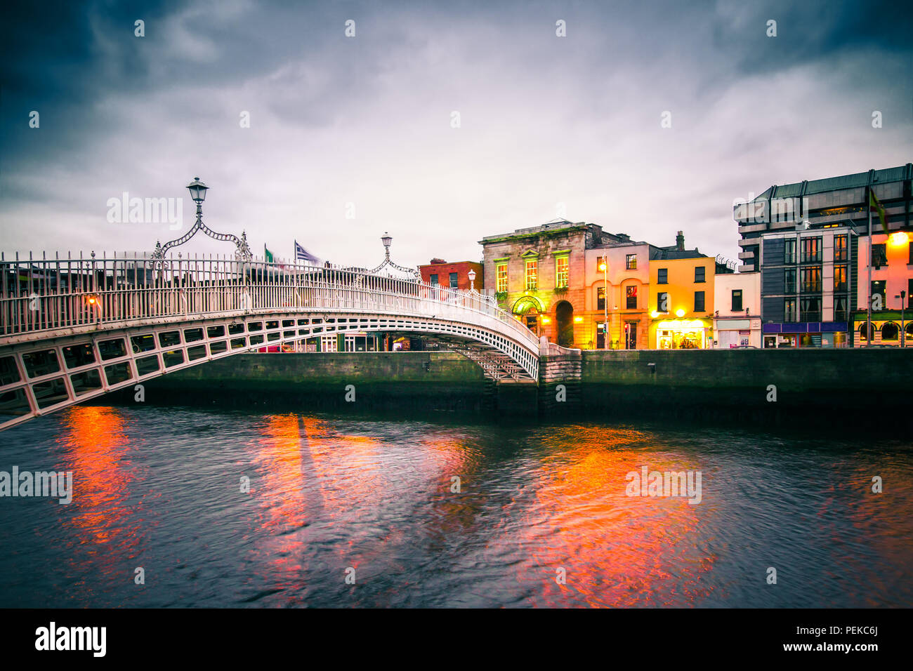 Hapenny bridge sunset hi-res stock photography and images - Alamy