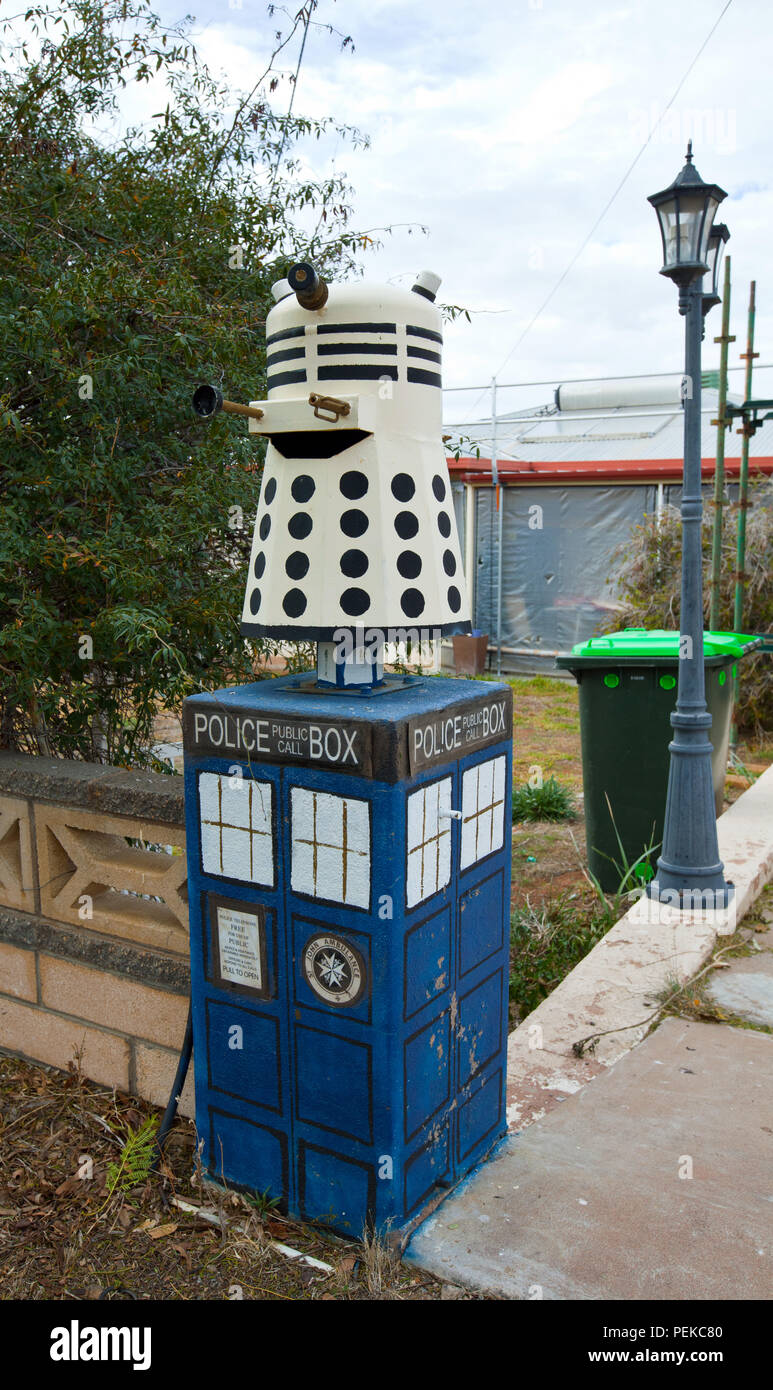 Tardis letter box letterbox dr who phone box phonebox dalek hi-res ...