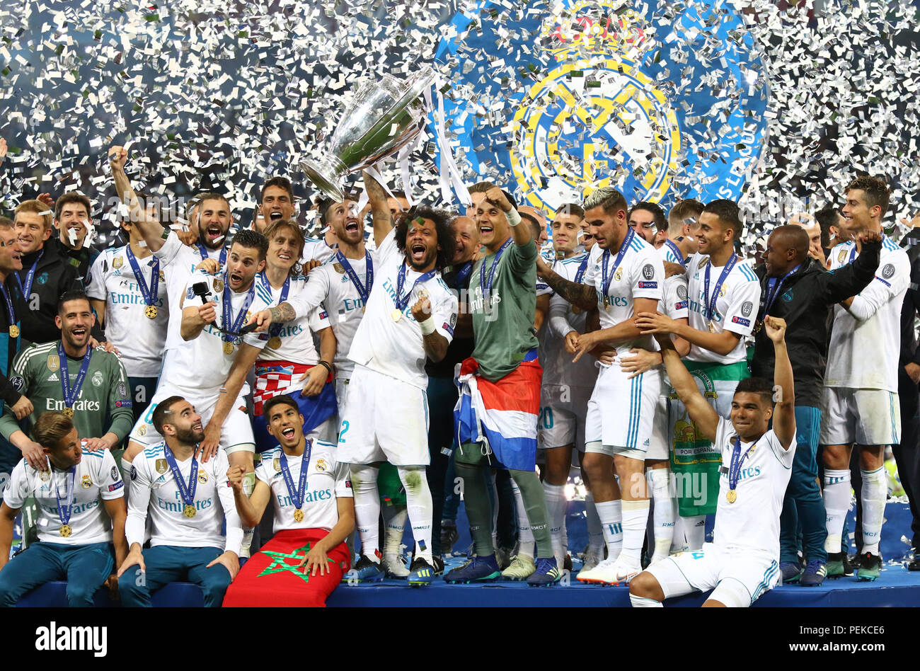 Modric 2018 champions league trophy hi-res stock photography and images ...