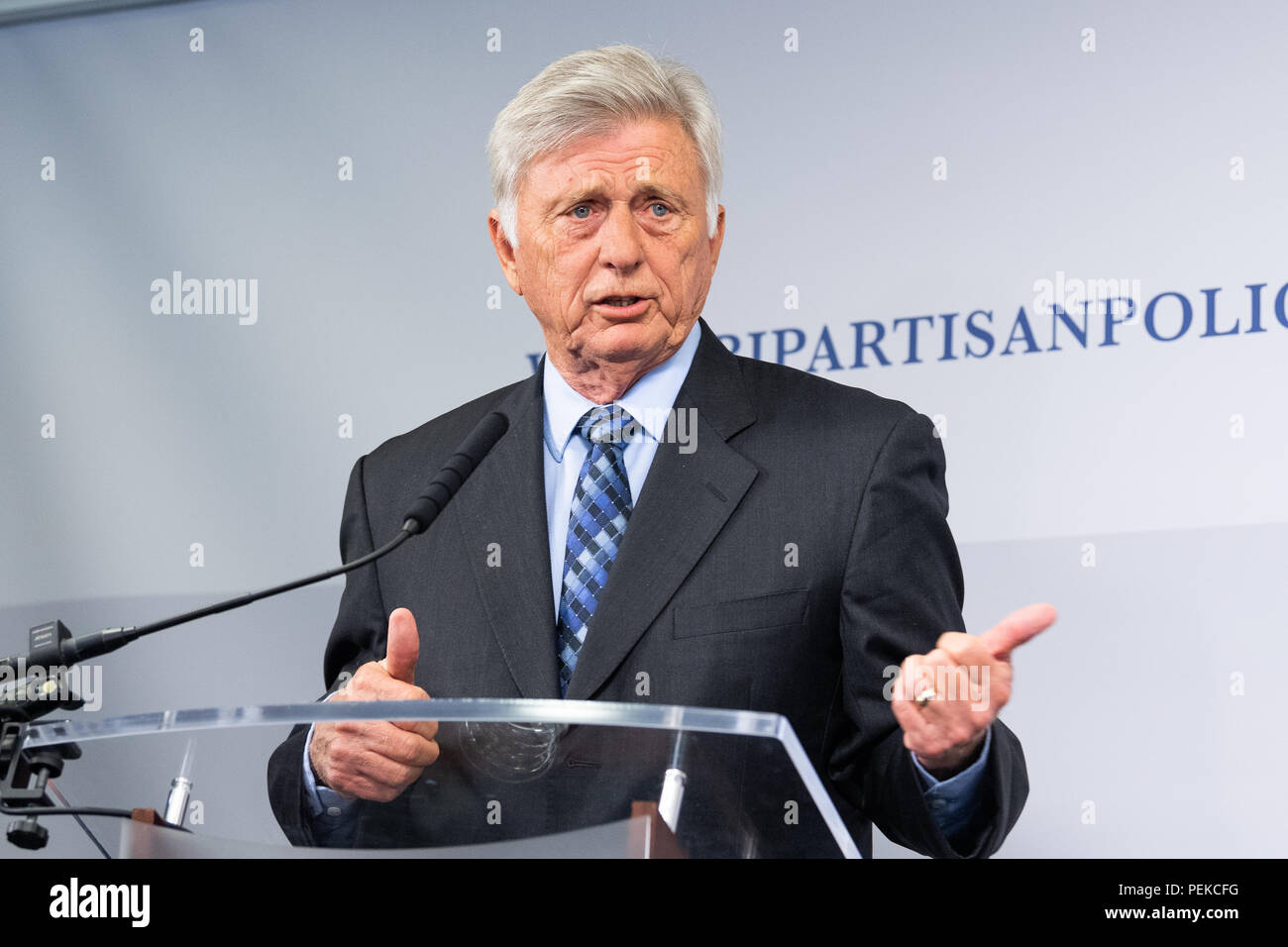 Beebe hi-res stock photography and images - Alamy