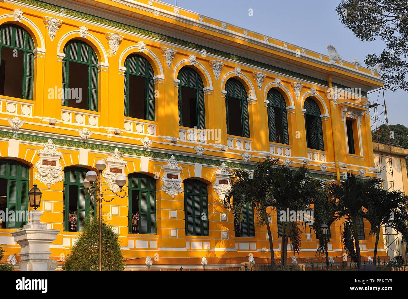 POST OFFICE, HO CHI MINH CITY, VIETNAM Stock Photo - Alamy