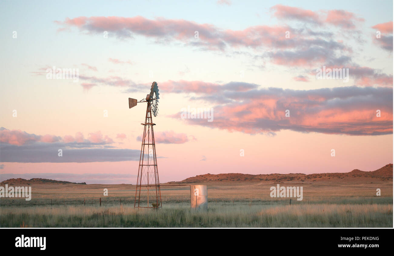 Karoo windmill hi-res stock photography and images - Alamy
