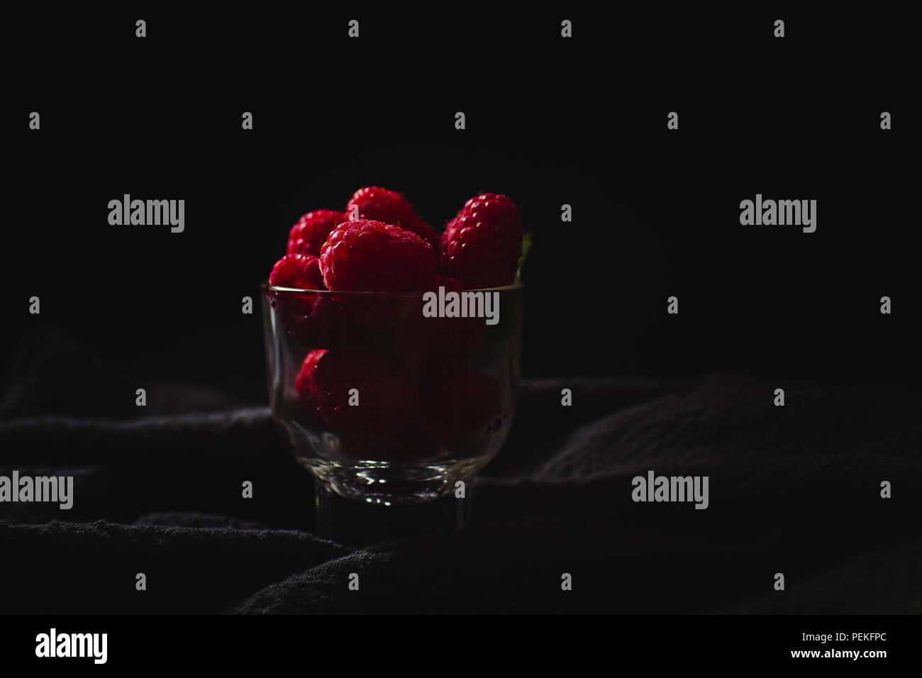 Dark moody background hi-res stock photography and images - Alamy